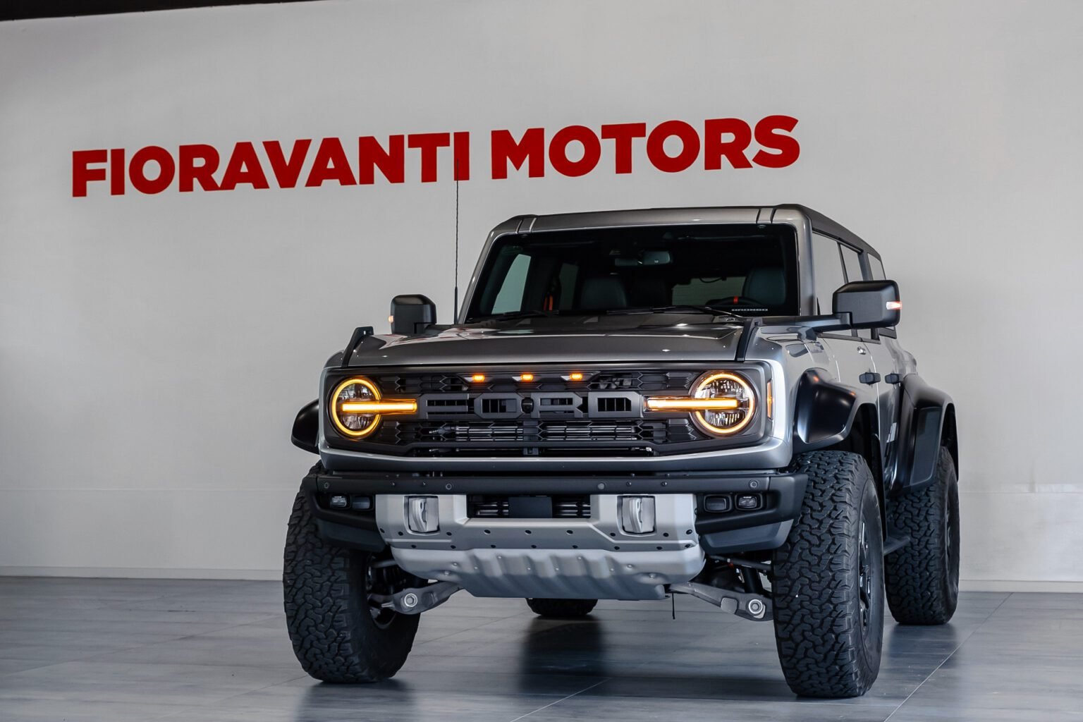 Ford Bronco Raptor, il fuoristrada più estremo al mondo in Europa da ...
