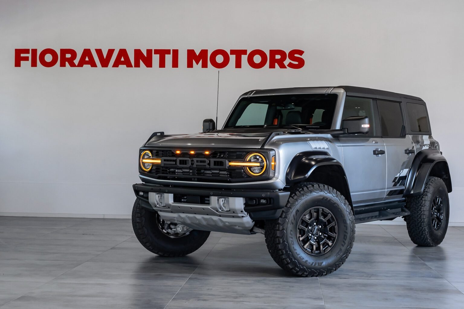 Ford Bronco Raptor, il fuoristrada più estremo al mondo in Europa da ...